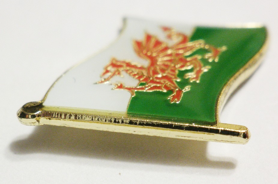 Pin med flagga för Wales, köp Pins med flaggor för Wales